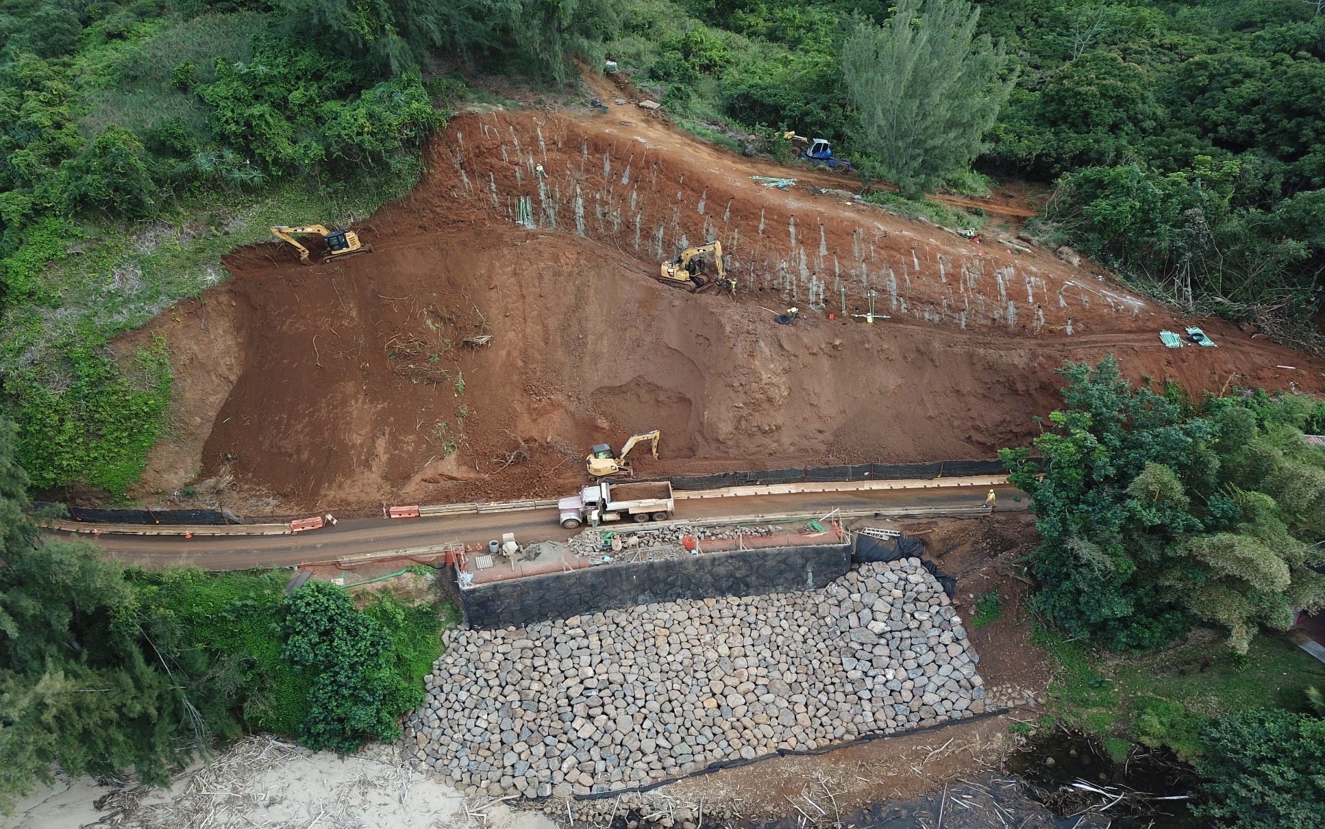 Hawaii Department of Transportation— Kauai Emergency Repairs – America ...